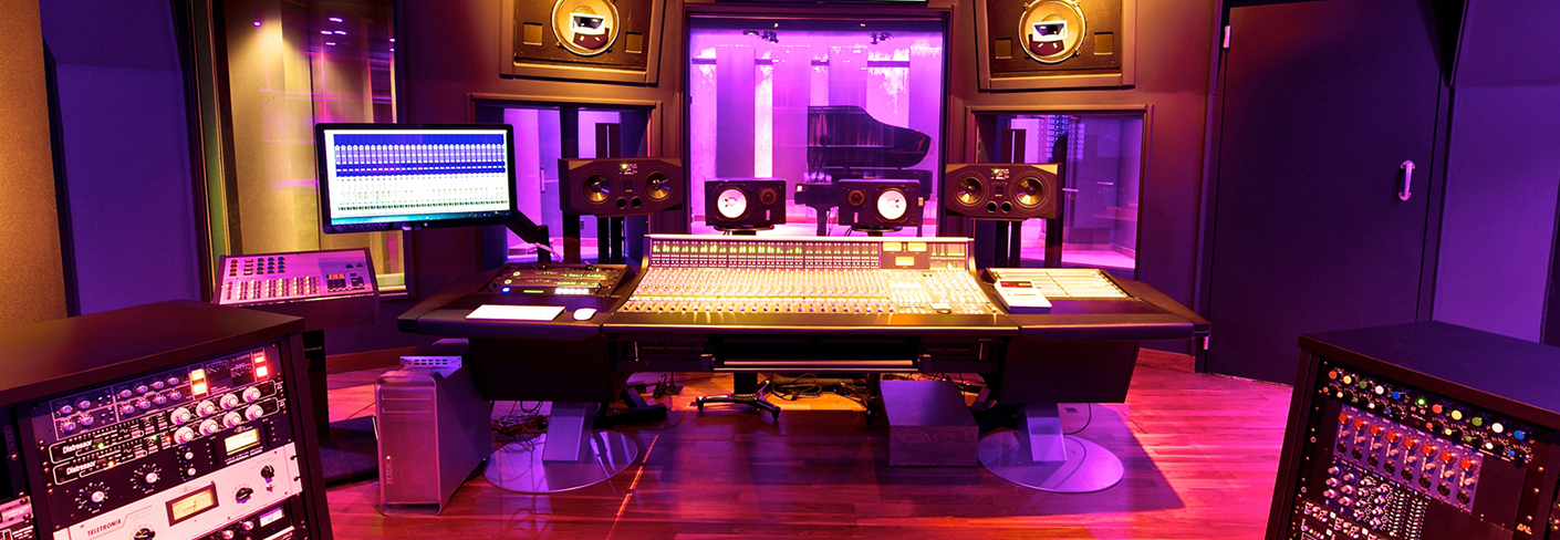 AWS δelta - Solid State Logic Japan